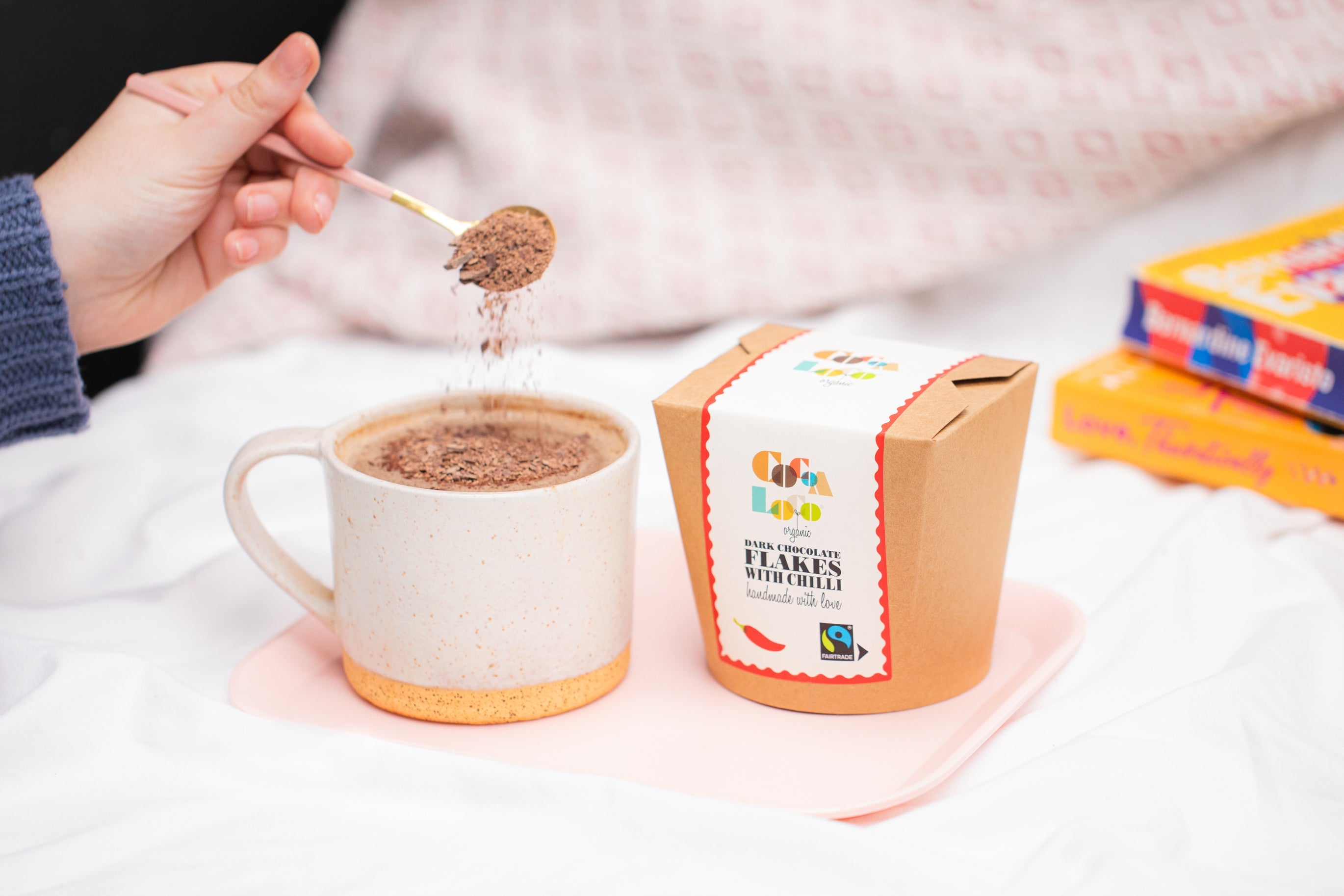 Organic Dark Chocolate Chilli Drinking Flakes | Cocoa Loco